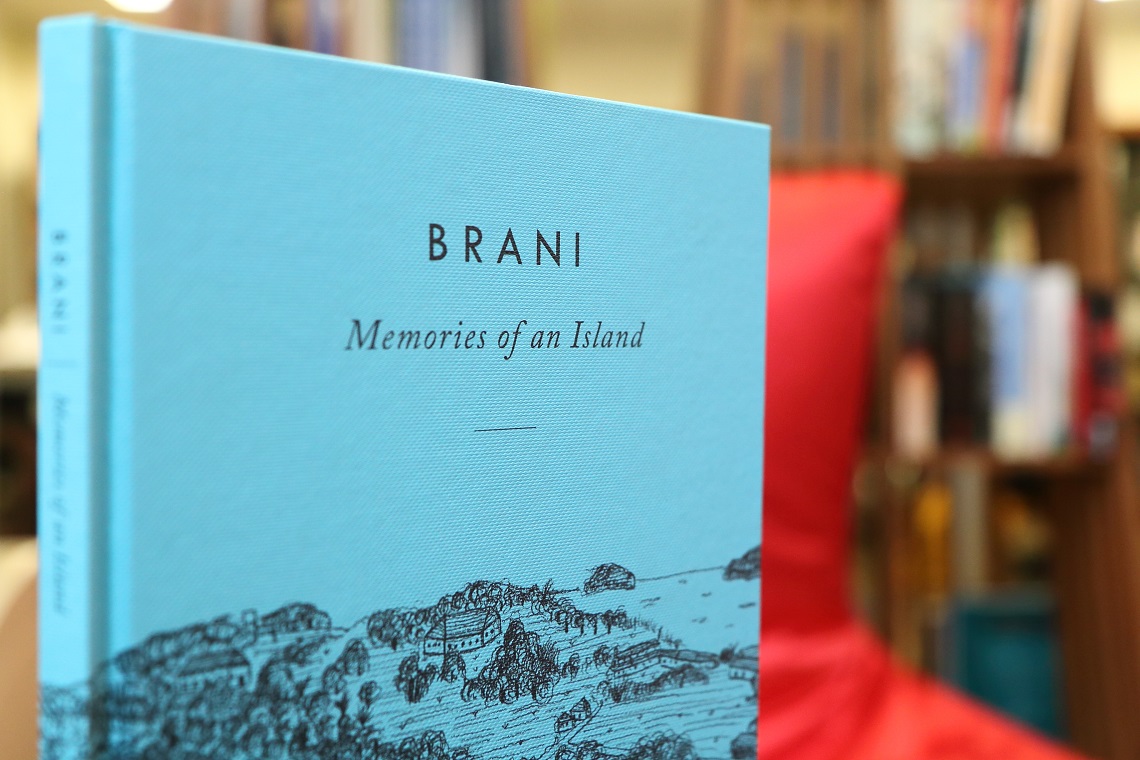 Brani: Memories of an Island – We Came From The Sea